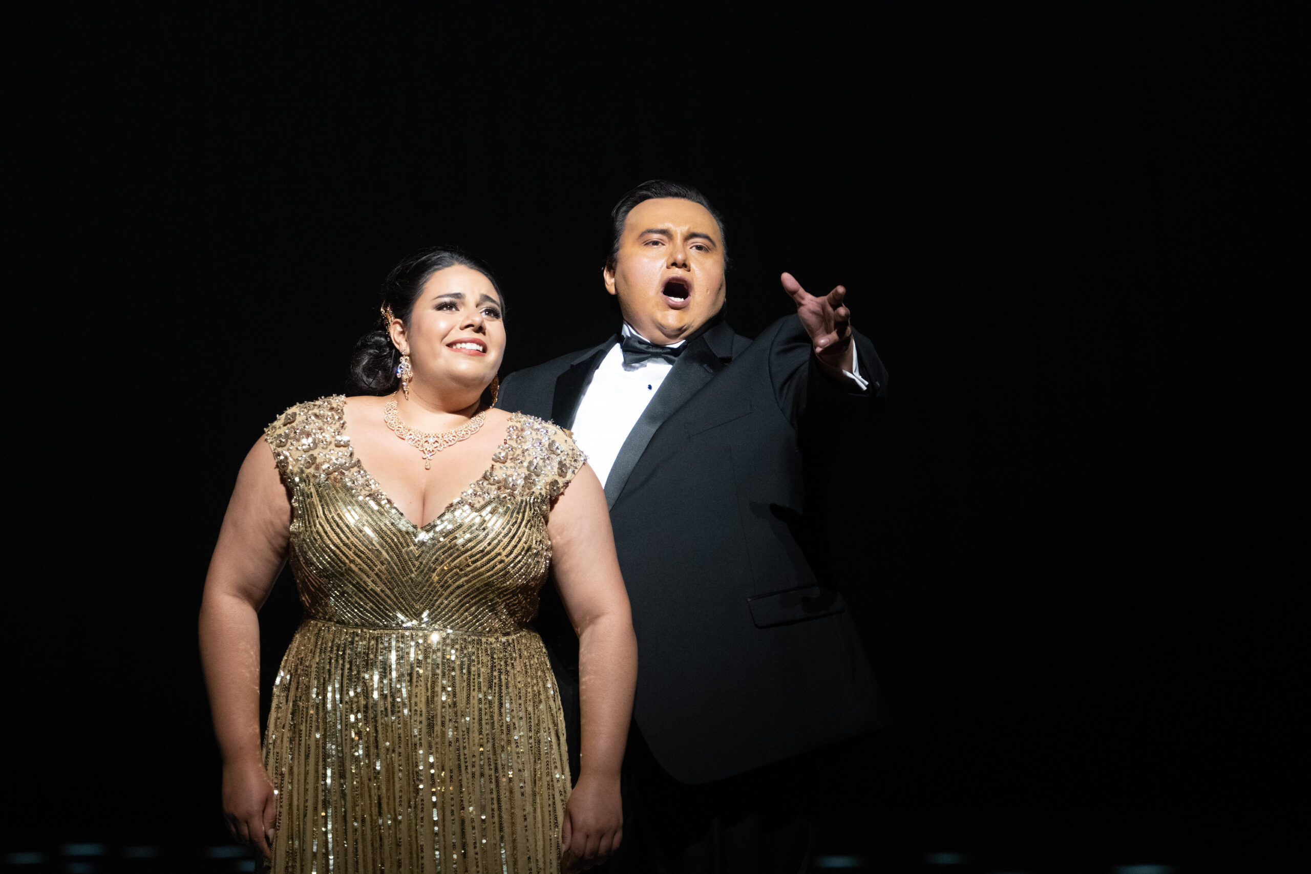 Review: A starry 'Grand Finale' to this year's Merola Opera Program lit ...