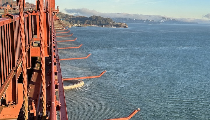 Construction of San Francisco's Golden Gate Bridge suicide prevention ...