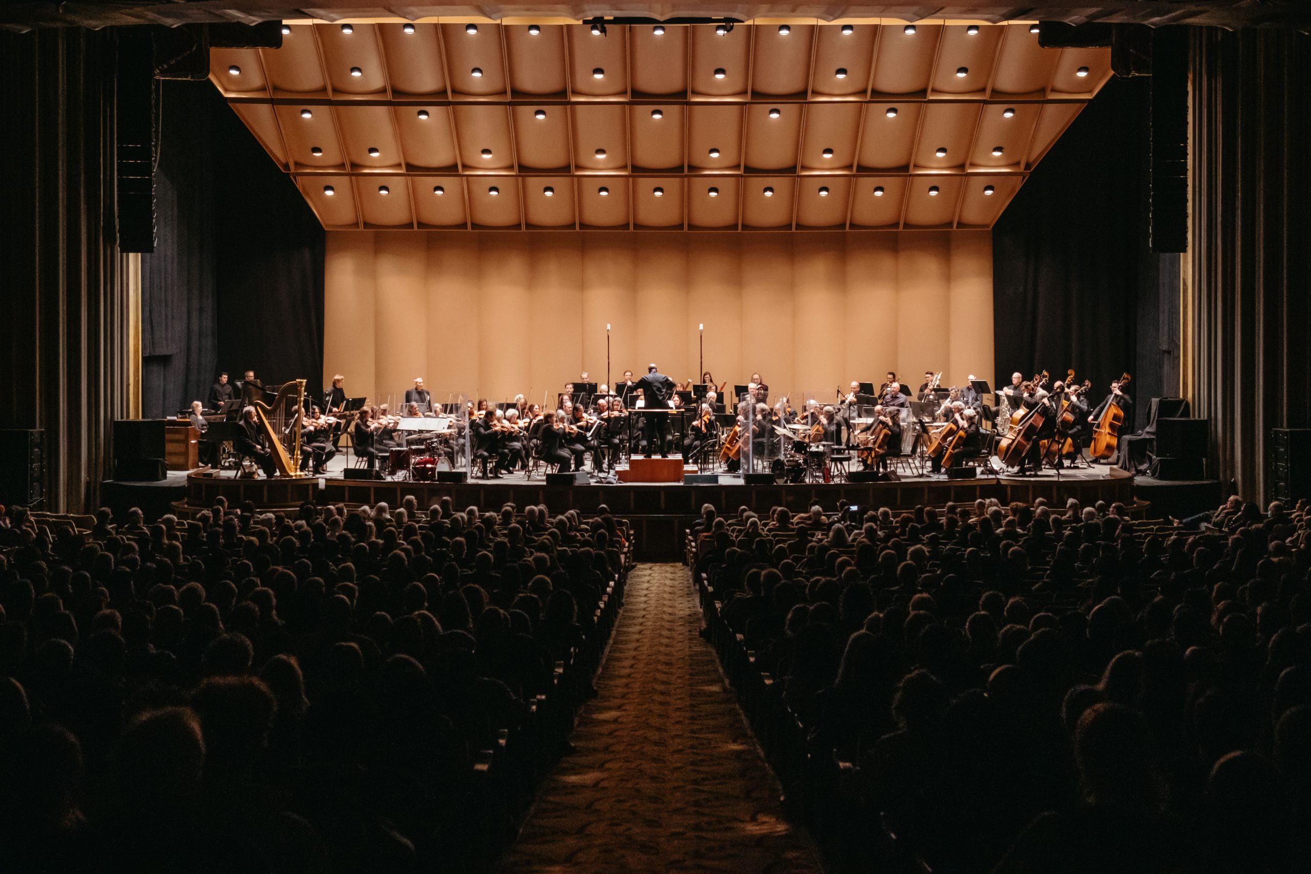 Oakland Symphony's new conductor Kedrick Armstrong brings disco to ...